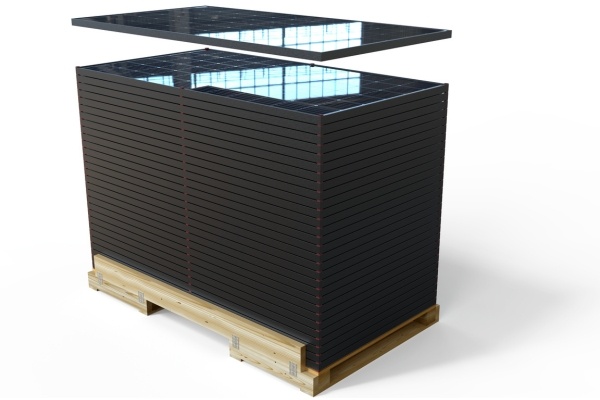 Solar Panel Crates & Packaging | UFP Packaging